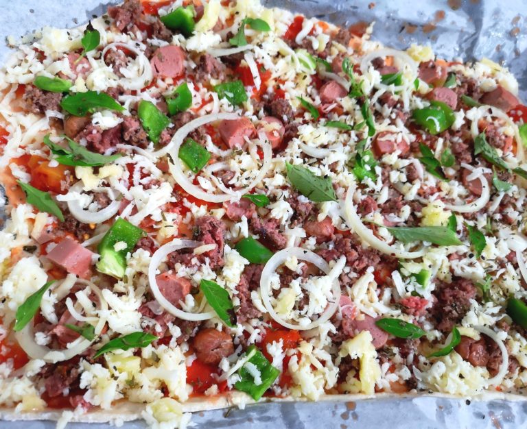 Spicy Beef Pizza with Pepper & African Basil Toppings – Ariana Diaries